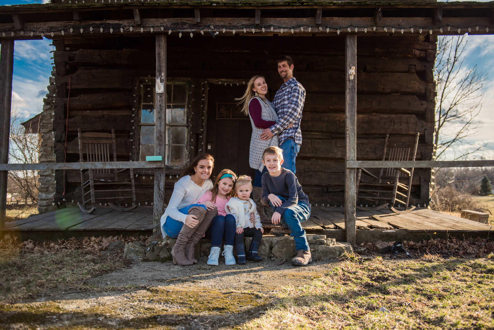 family-photography-barn-sunset-photoshoot-lolamedia-lori-satterthwaite ...